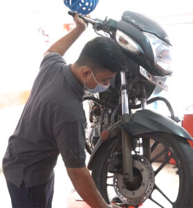 Bike Repair Service in India | Two Wheeler Servicing in India | Two ...